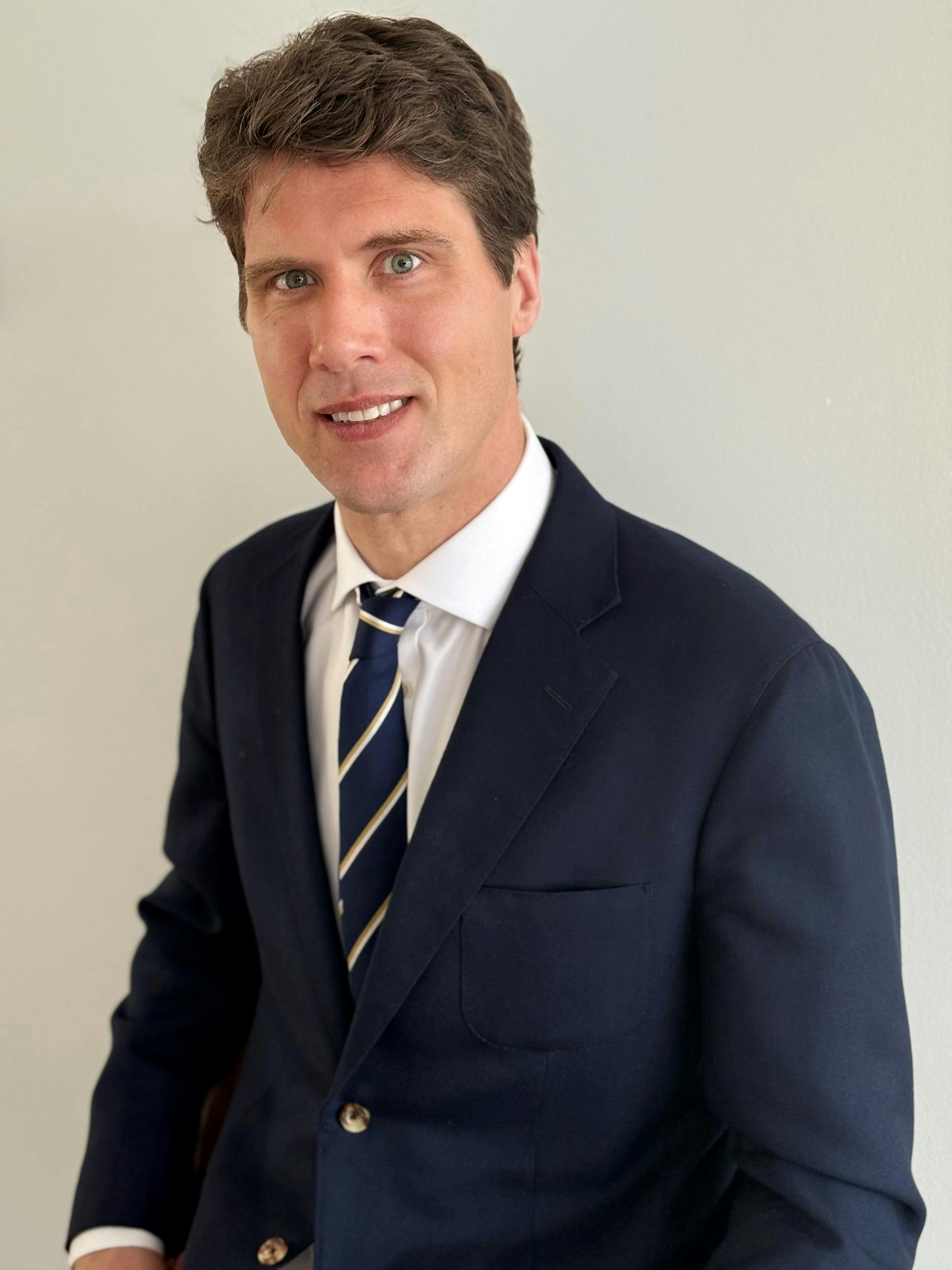 Linklaters swoops for A&O Shearman arbitration partner - The Lawyer ...